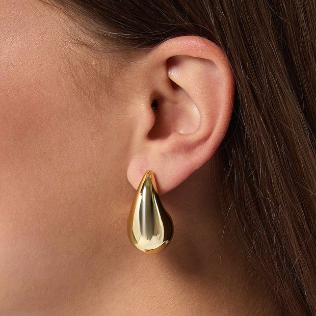 Guldfärgade örhängen - droppar